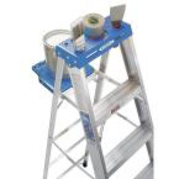 Ladder – Werner 4 ft. Aluminum Step Ladder with 250 lbs – Surplus