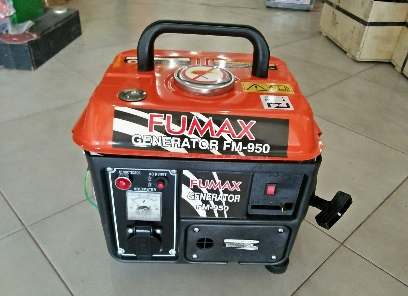 FUMAX PETROL GENERATOR 950w – Surplus