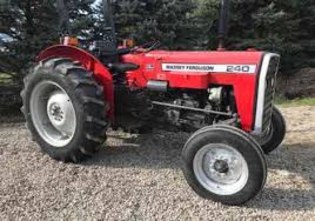 Massey Ferguson 240 Tractor – Surplus