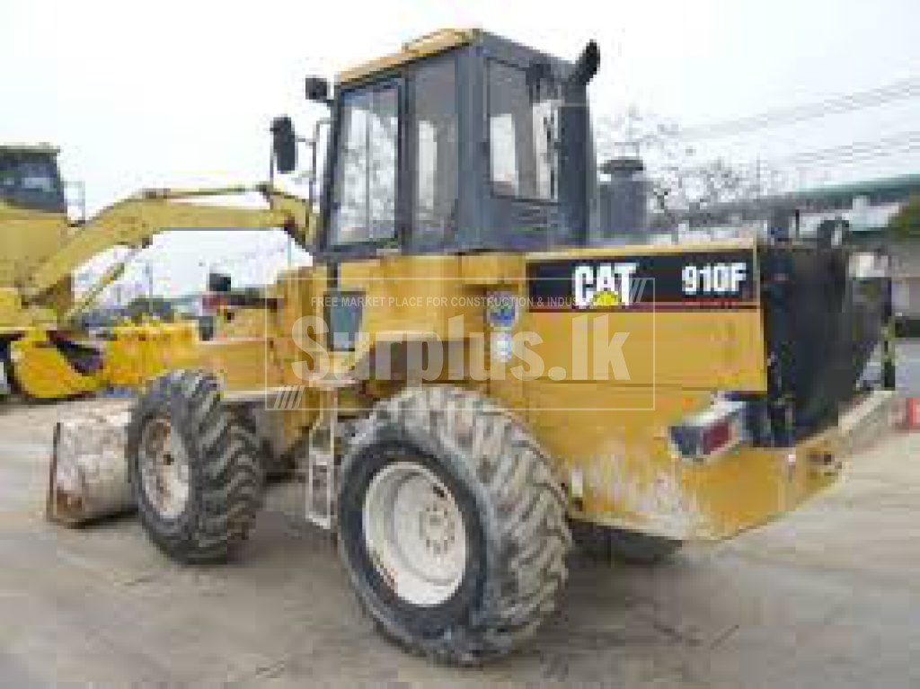 CAT 910 F WHEEL LOADER – Surplus