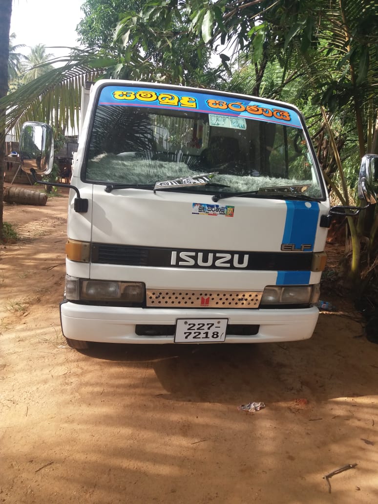 Isuzu 1 CUBE TIPPER 1994 – Surplus