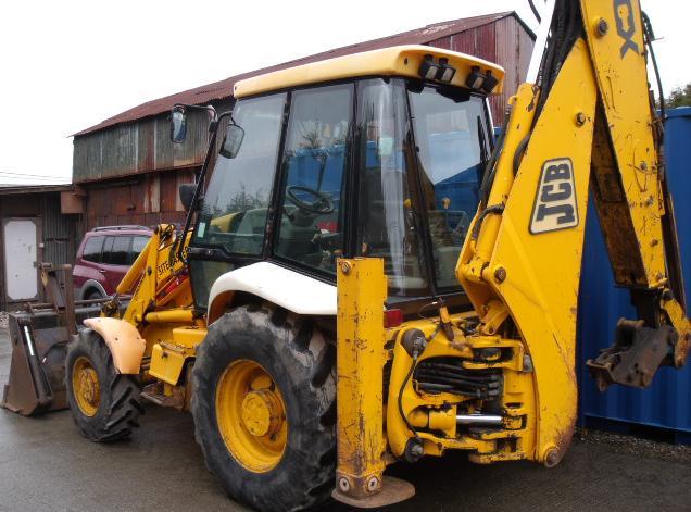 JCB 3CX Backhoe Loader – Surplus