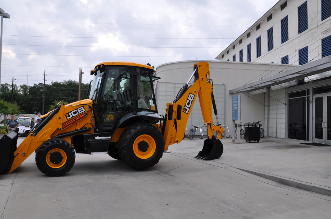 Jcb 3CX Loader – Surplus