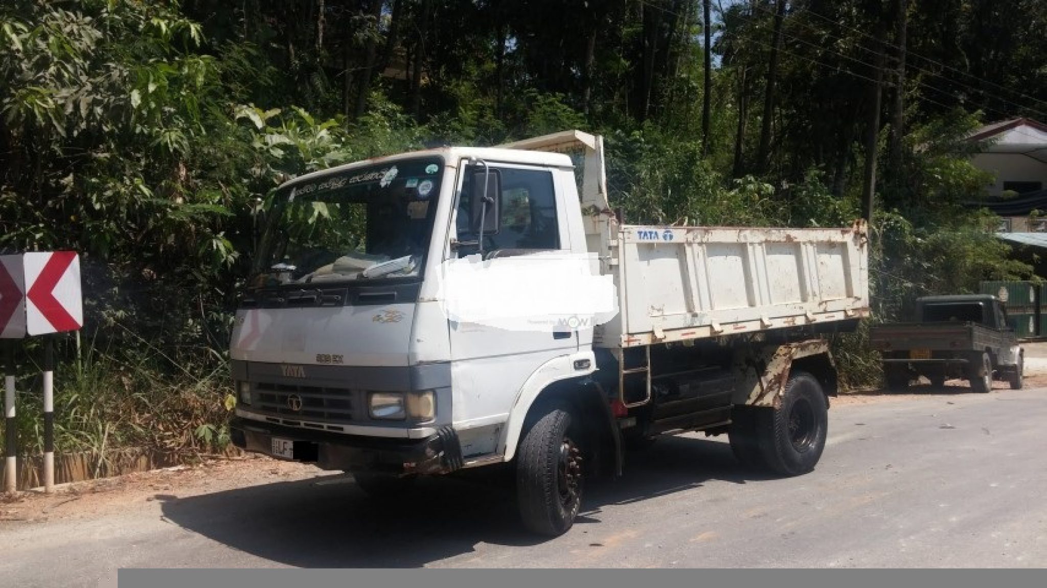 Tata 909 tipper 2007 – Surplus
