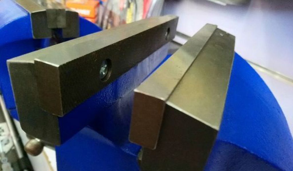 Bench Vise Vice British Type 8 inch 38kg – Surplus