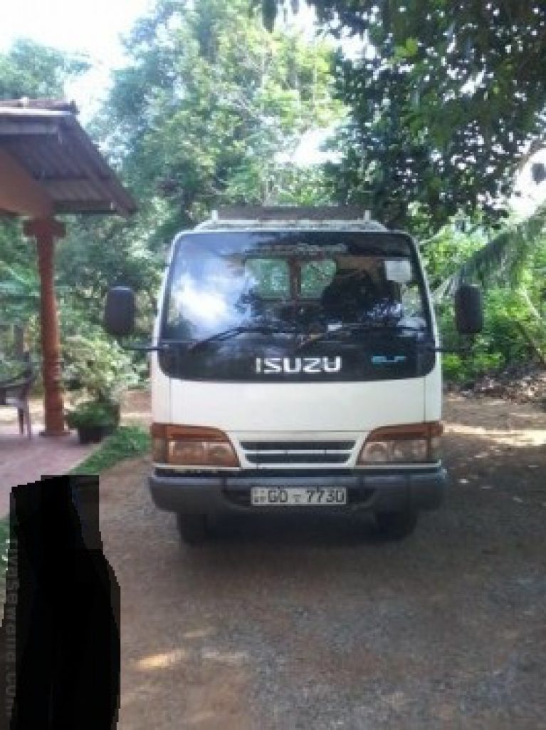 Isuzu Elf Nkr 1994 – Surplus