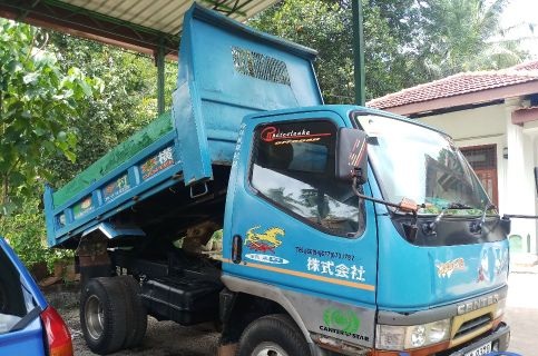 Mitsubishi Canter Tipper 1994 – Surplus