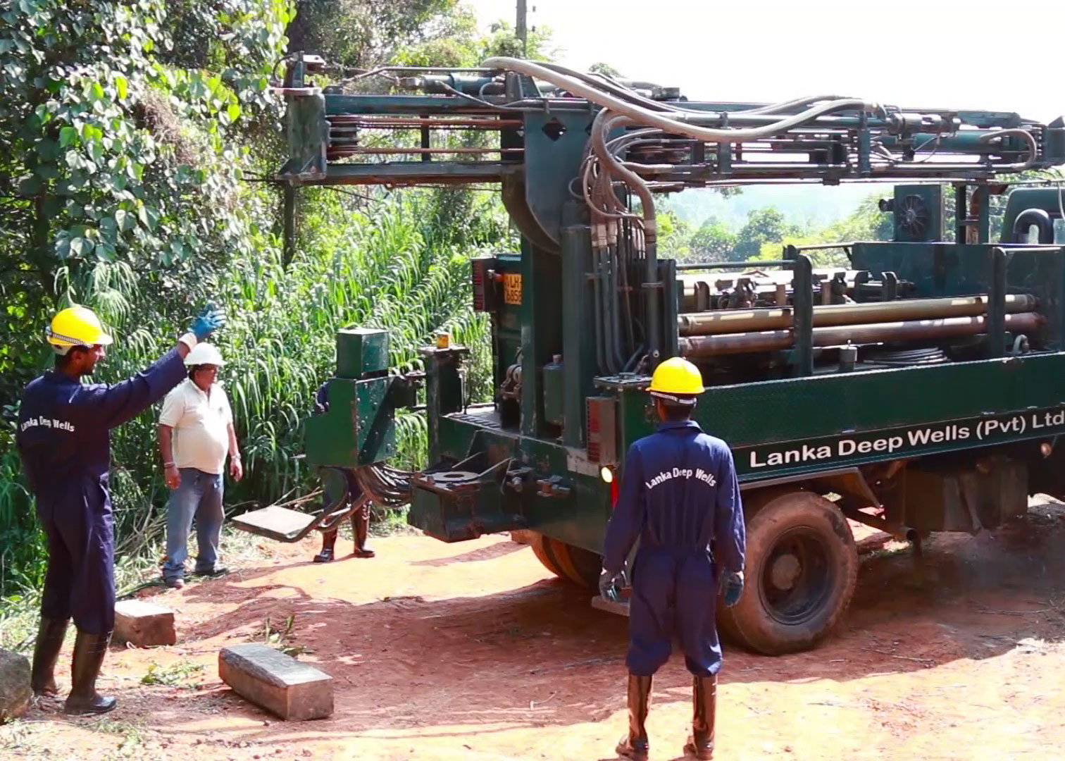 Tube well machine – Surplus