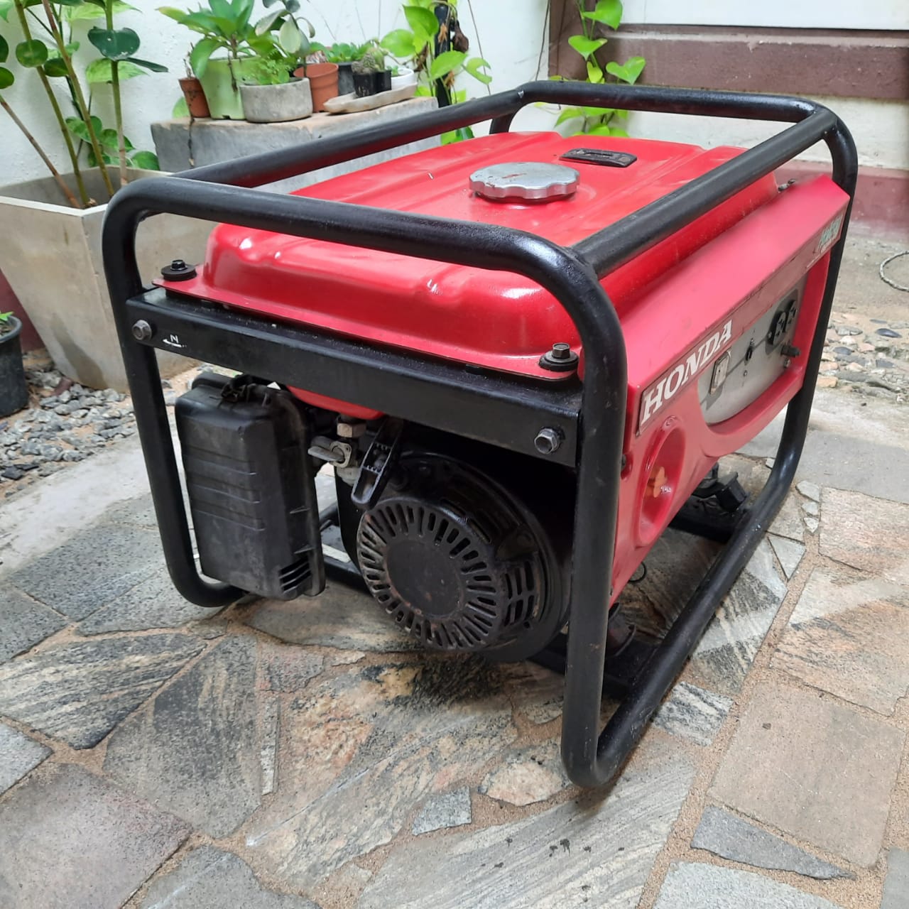 2.3Kw Japan Generator – Surplus