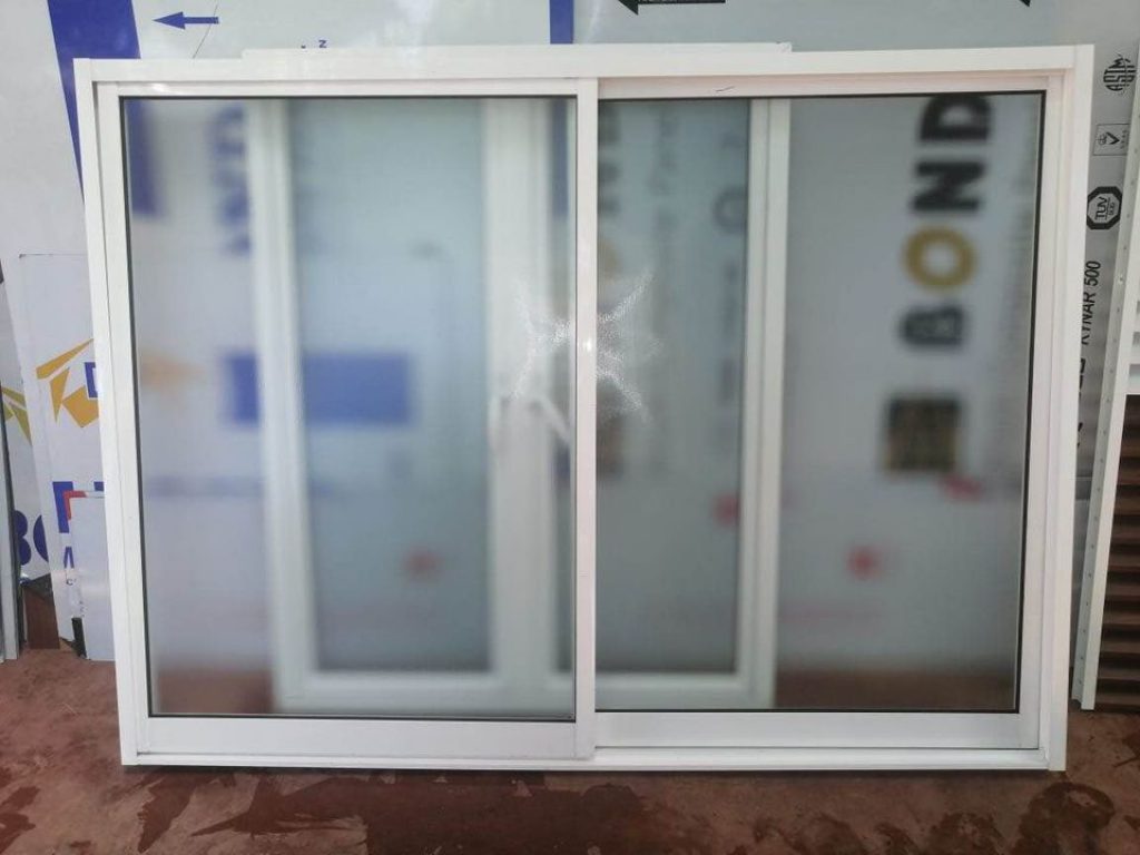 Sliding window / Swing window – Surplus