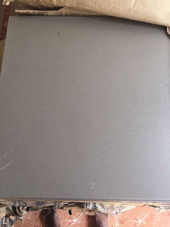 Rocell Gray colour Terrasaw Desighn 2×2 Tiles – Surplus