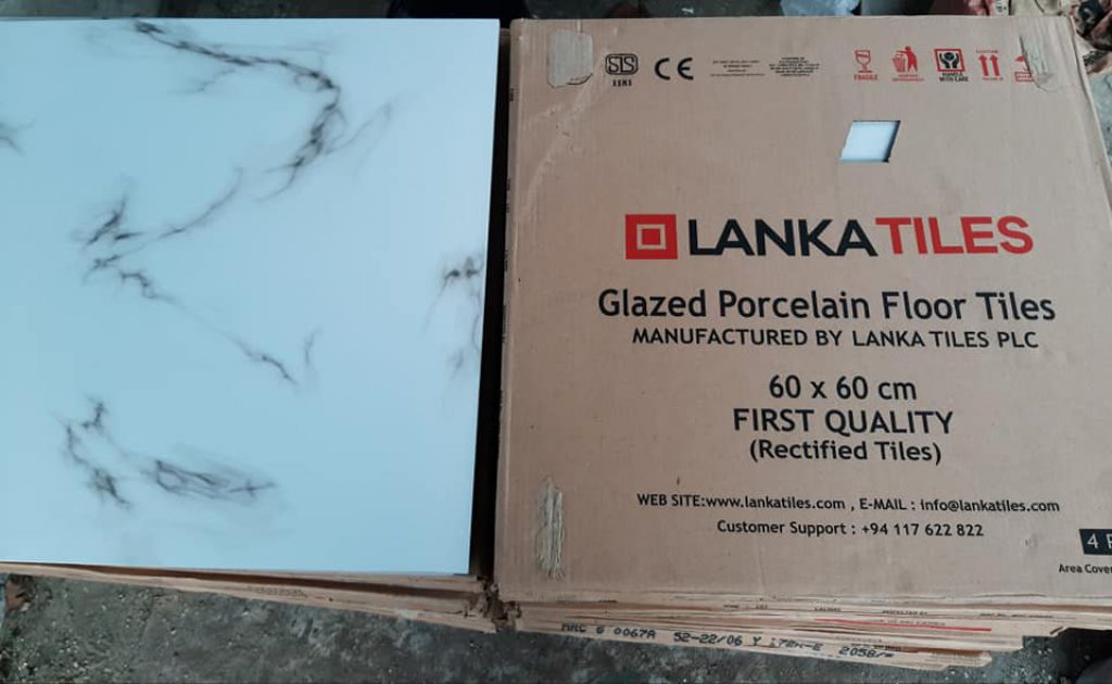2×2 Gloss Tiles – Surplus