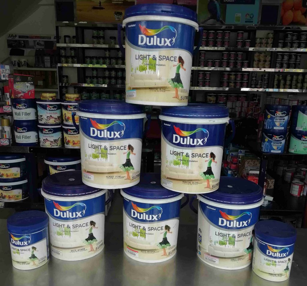 Dulux Paint – Surplus